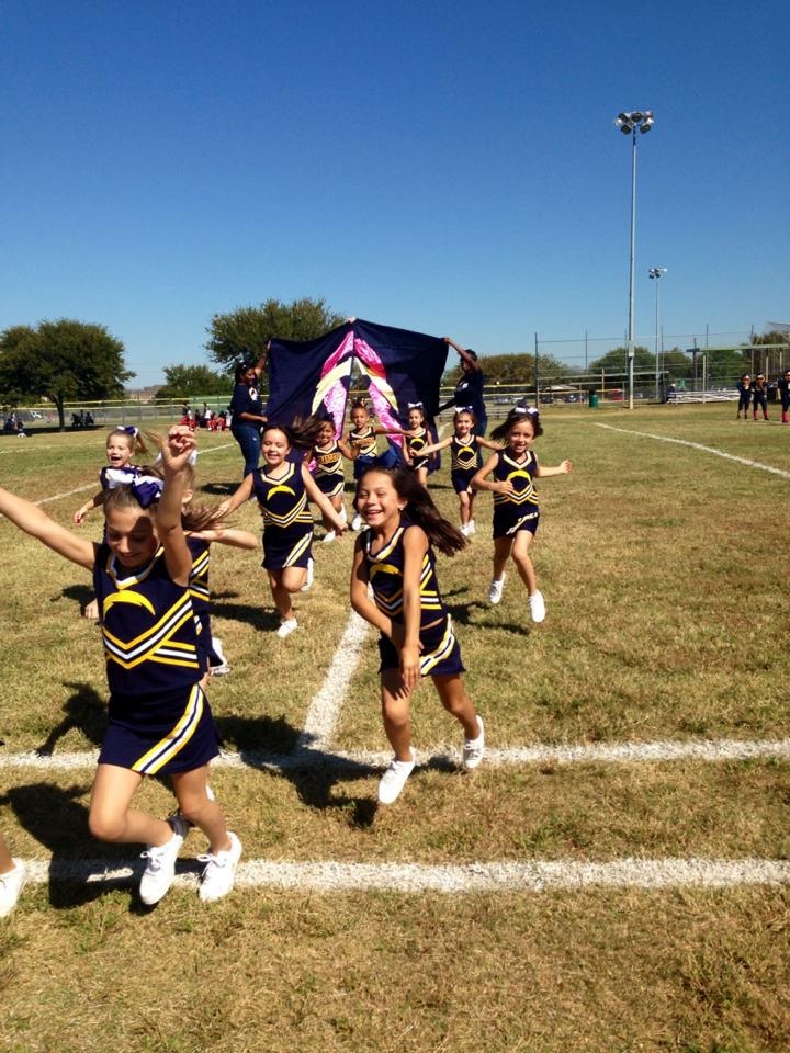 Cheerleaders – The Birdville Football Youth Association